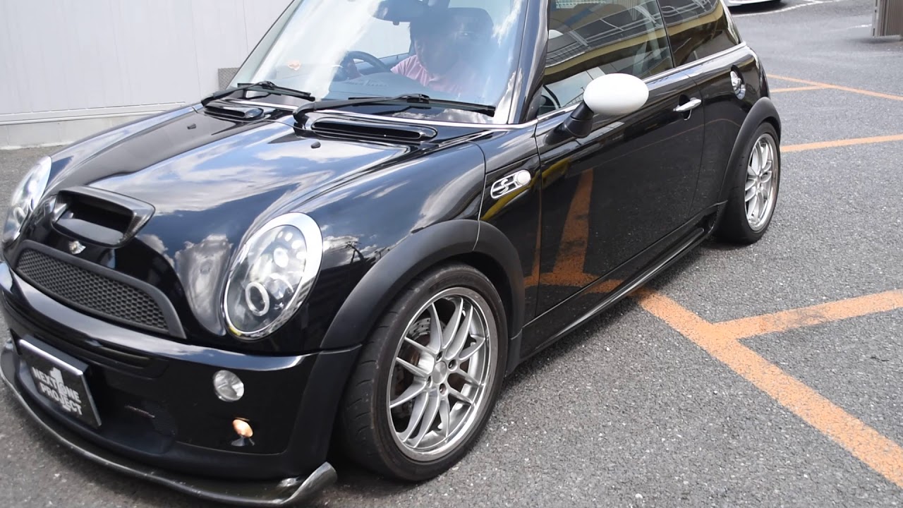 BMW MINI R53 JCW - YouTube