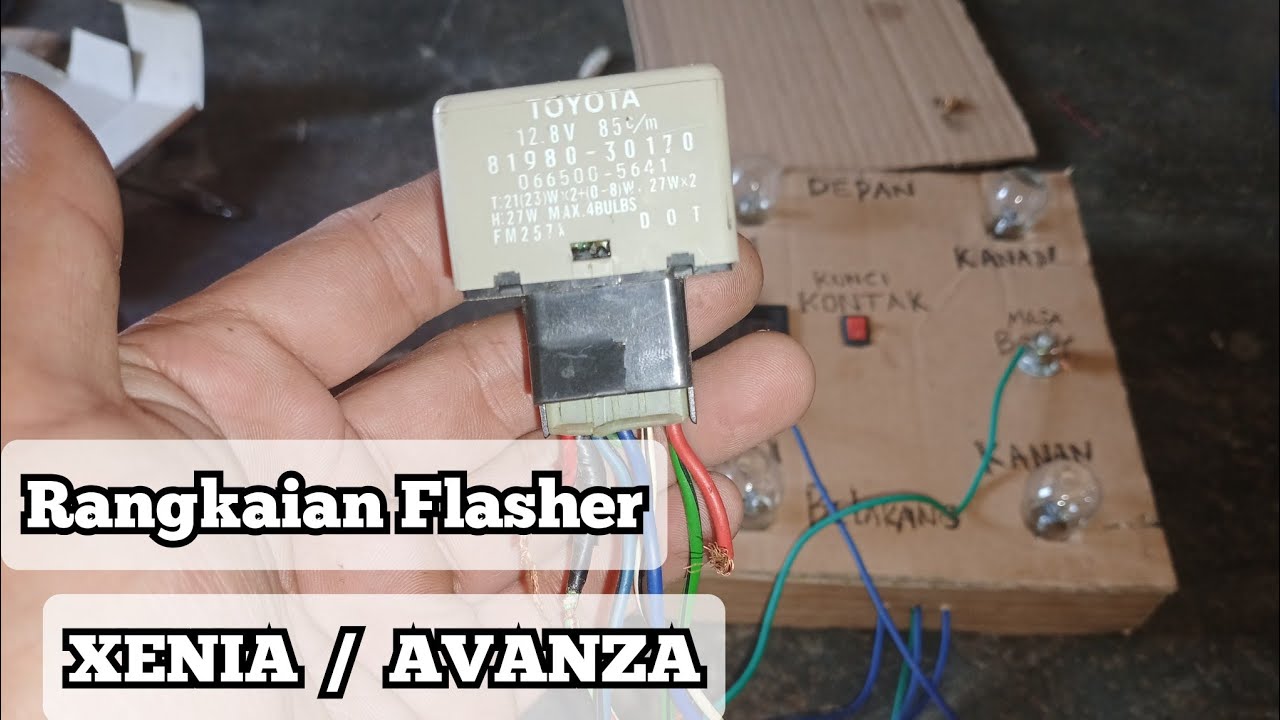 Rangkaian flasher lampu sen pada mobil xenia/avanza - YouTube