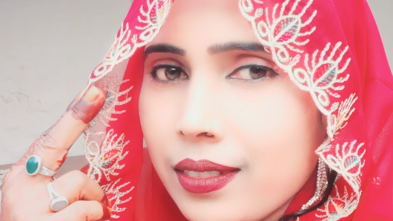 Hushna Bano Official is live - YouTube