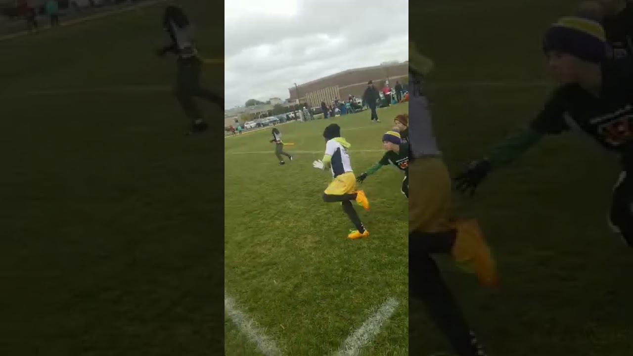 NFL flag football - running back footwork for touchdown - YouTube