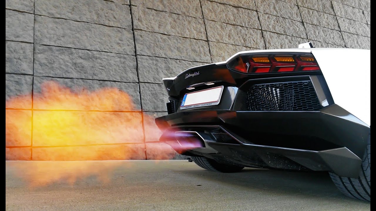 Flamethrower Aventador - Epic V12 revs - YouTube