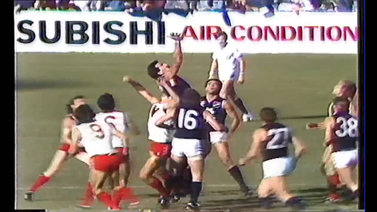 Warwick Capper highlights 1984 Round 10 - YouTube
