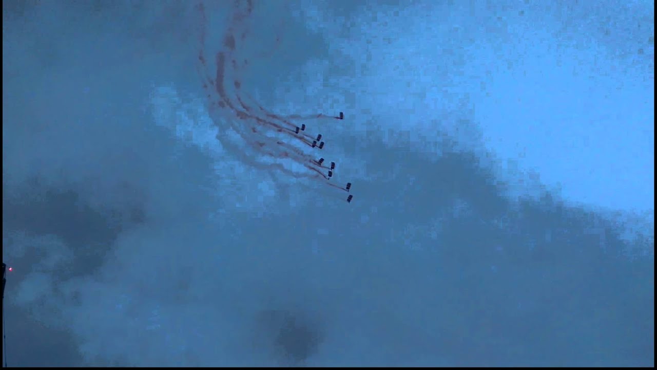 RAF Falcons parachute display @ HAC Open Evening 2012 - YouTube