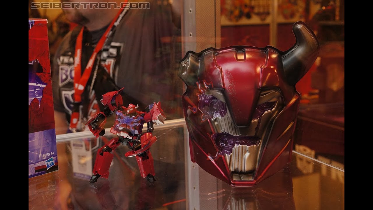 SDCC Transformers Prime "Rust In Peace" Cliffjumper on display at ...