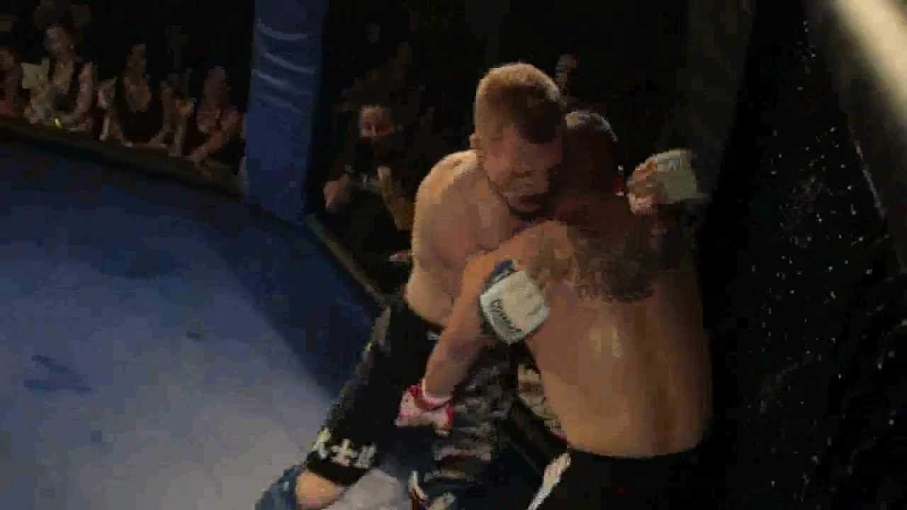 Cory Peterson vs Gene Burbank - YouTube