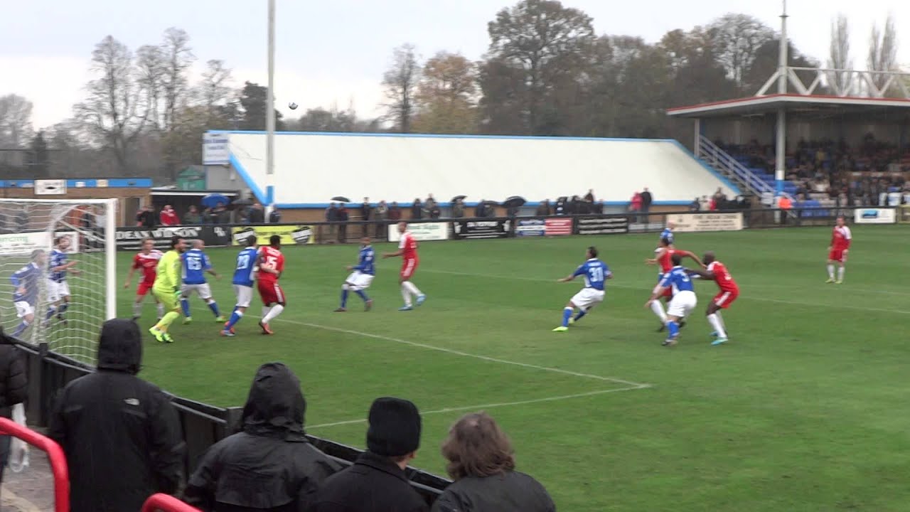 Welling United v Macclesfield - Welling corner - 15-11-14 - YouTube