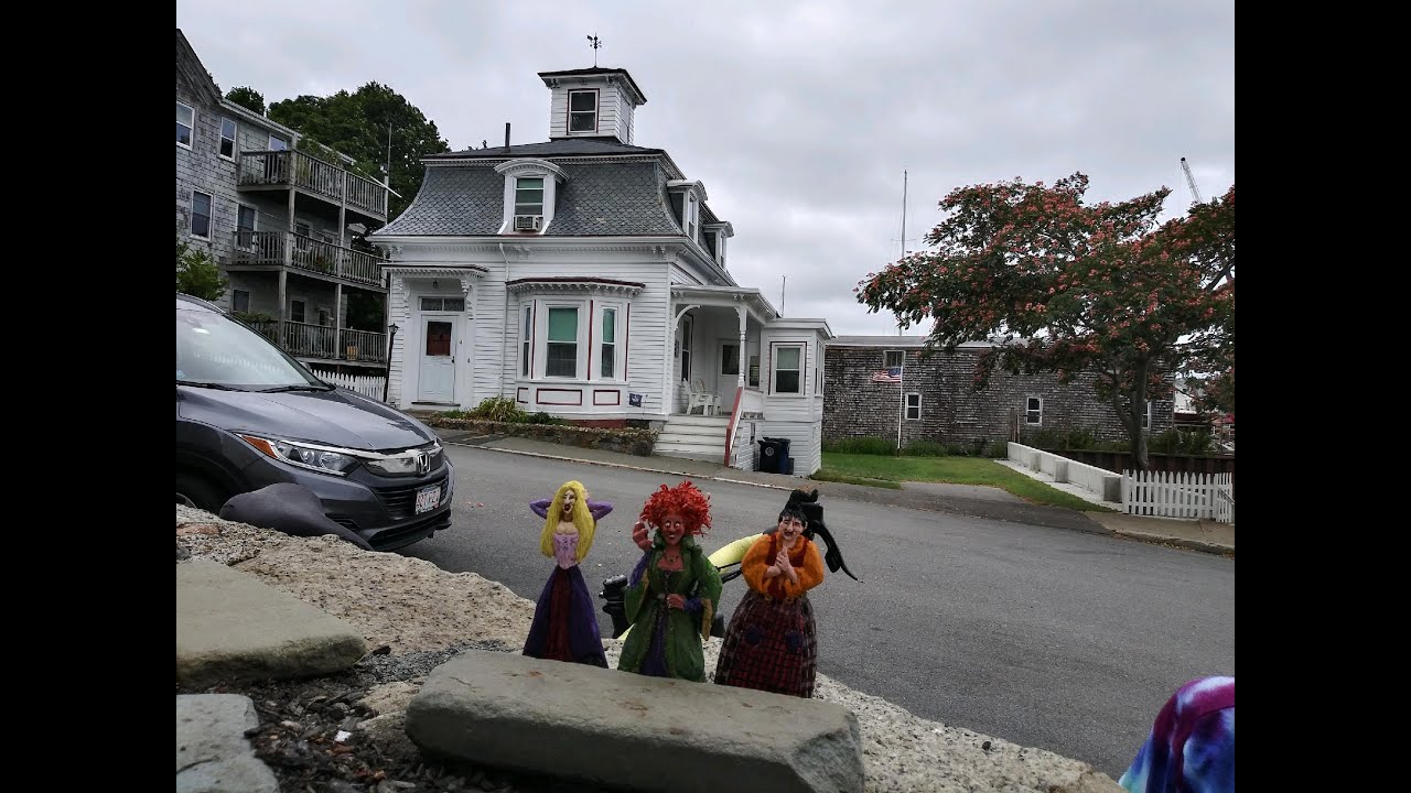 Hocus Pocus filming locations and bike tour through Salem - YouTube