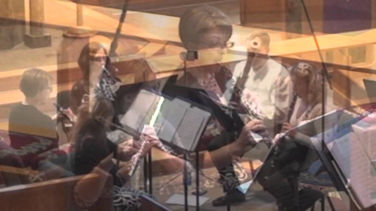 Klezmer Dance Freylekh Performed by Gossamer Winds - YouTube