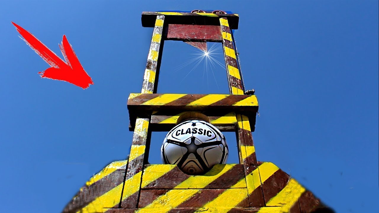 EXPERIMENT: GUILLOTINE VS SOCCER BALL - YouTube