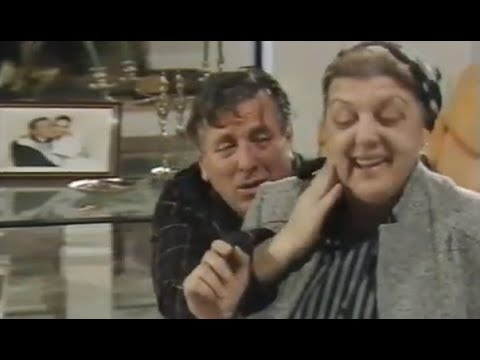 Παντρέψτε Με Κι Ας Κλαίω - YouTube