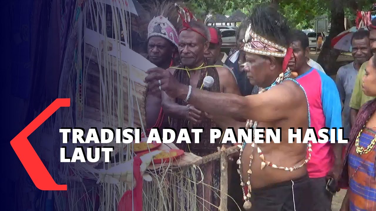 Suku Moi Gelar Adat Pembukaan Sistem Konservasi Tradisional - YouTube