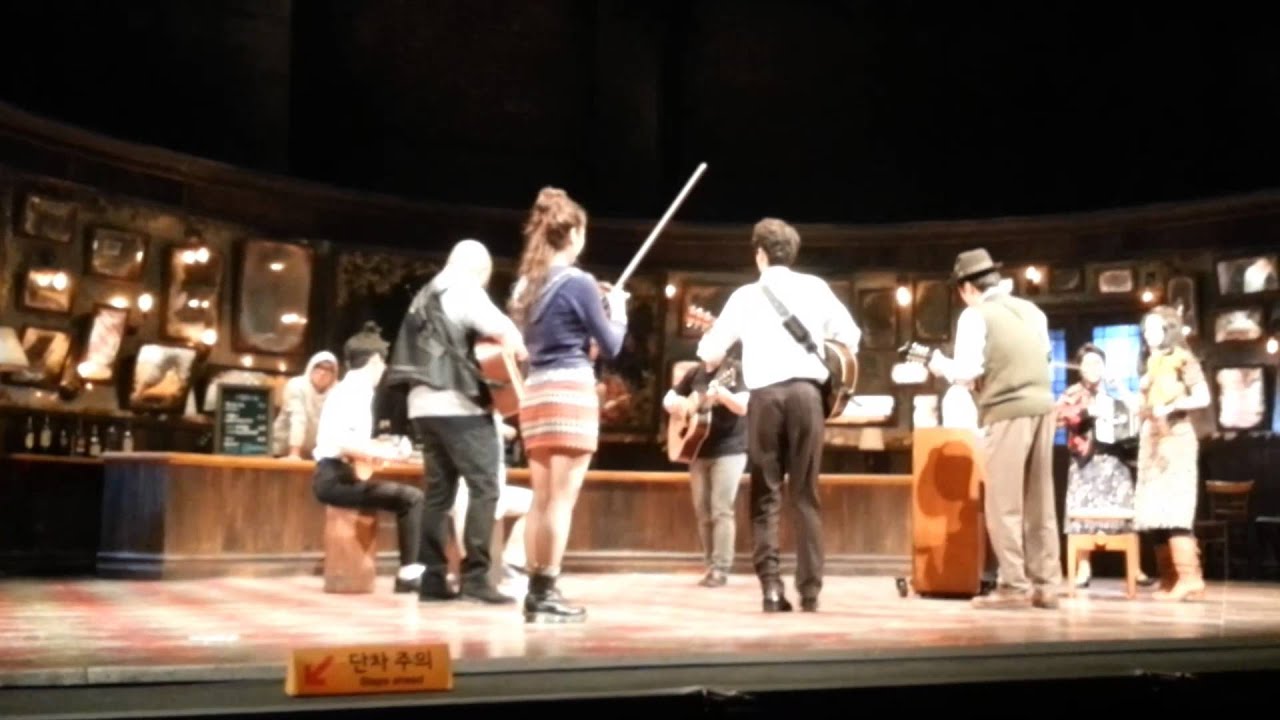 Musical Once, Falling Slowly 윤도현 전미도 - YouTube