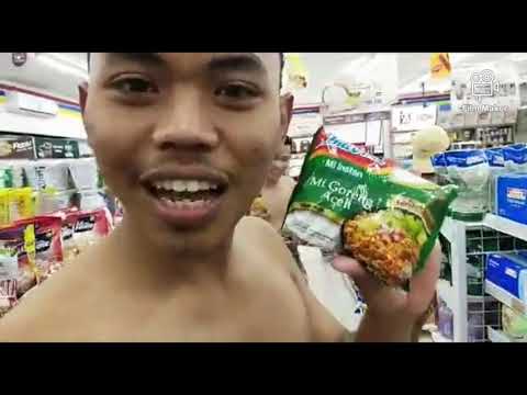 Masuk ke INDOMART BUGIL tanpa baju