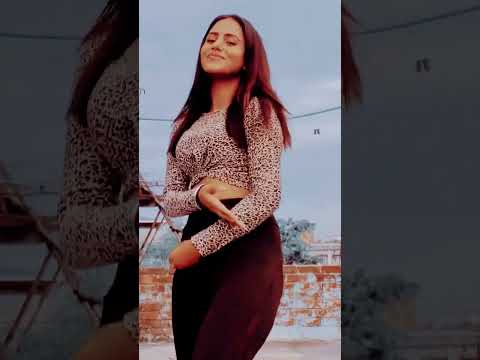 English song dance by desi girl #hotgirl #upskirt #donny #sexygirl #trendingshorts #shortsfeed #roma