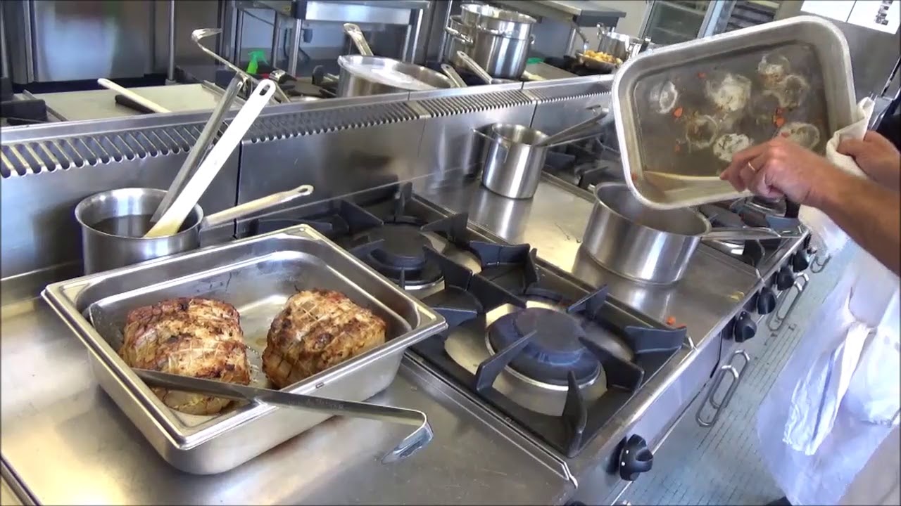 Cours de cuisine: Réaliser jus de rôti - YouTube