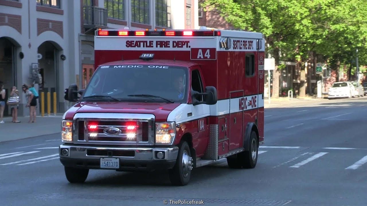 4x Ambulances "Medic One" - Seattle FD responding code 3 - YouTube