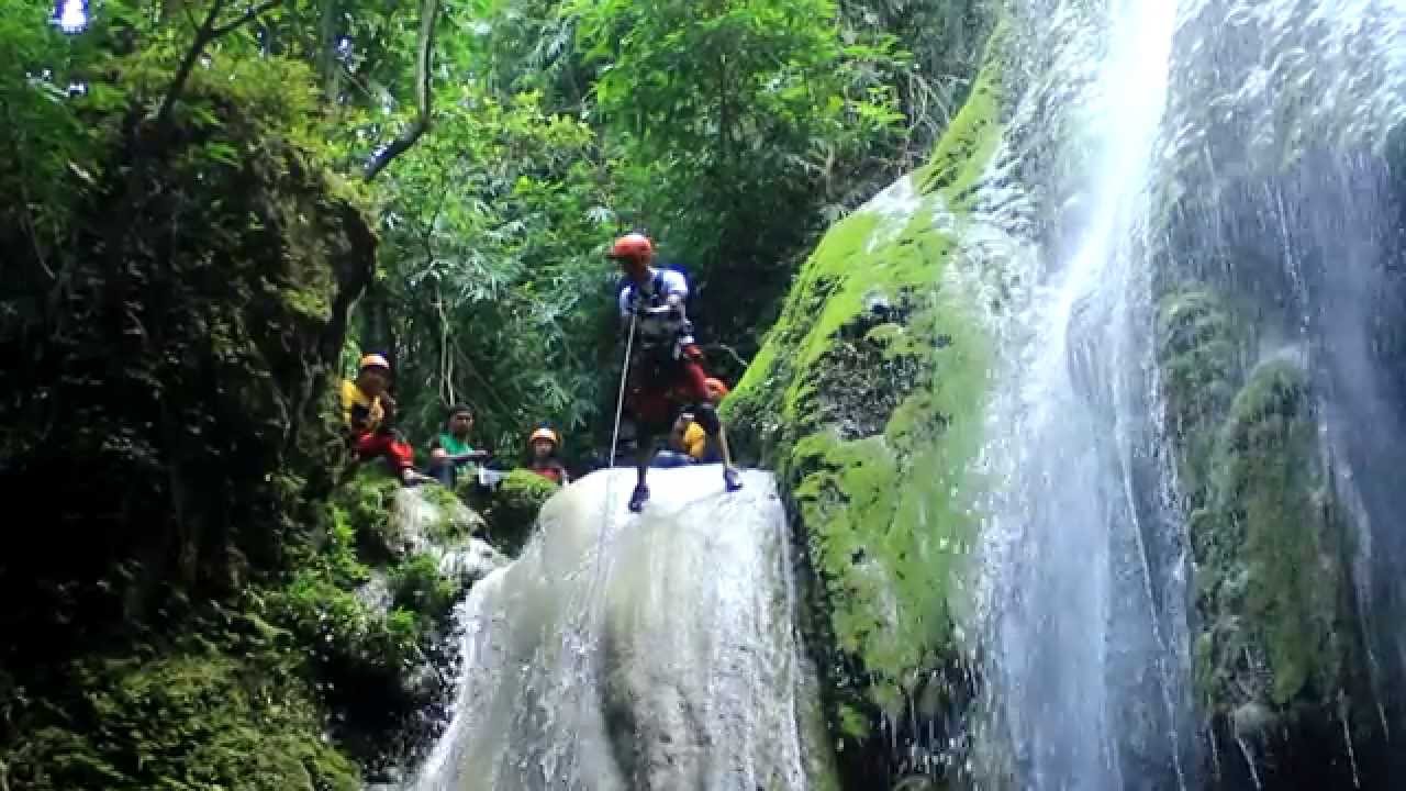 Waterfalls Rapelling at Nalalata Falls (Jonana) - YouTube