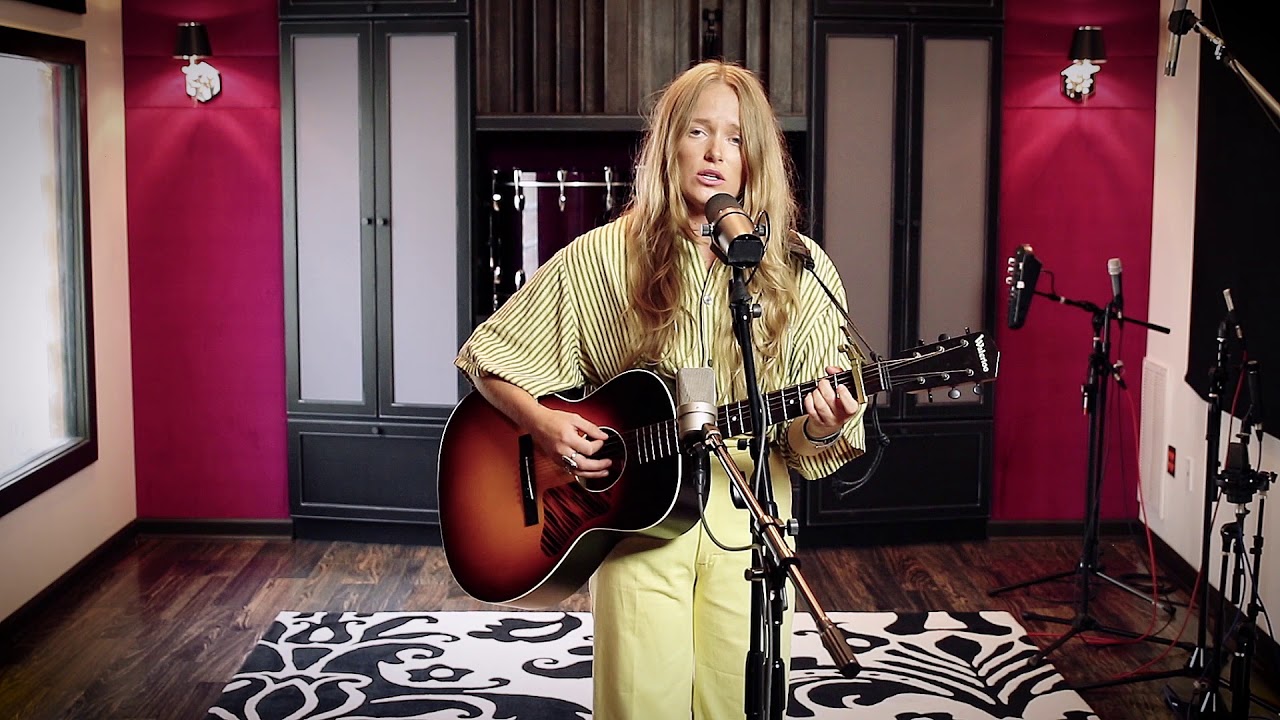 Leah Blevins 'Heart of Gold' (615 Sessions) [Neil Young Cover] - YouTube