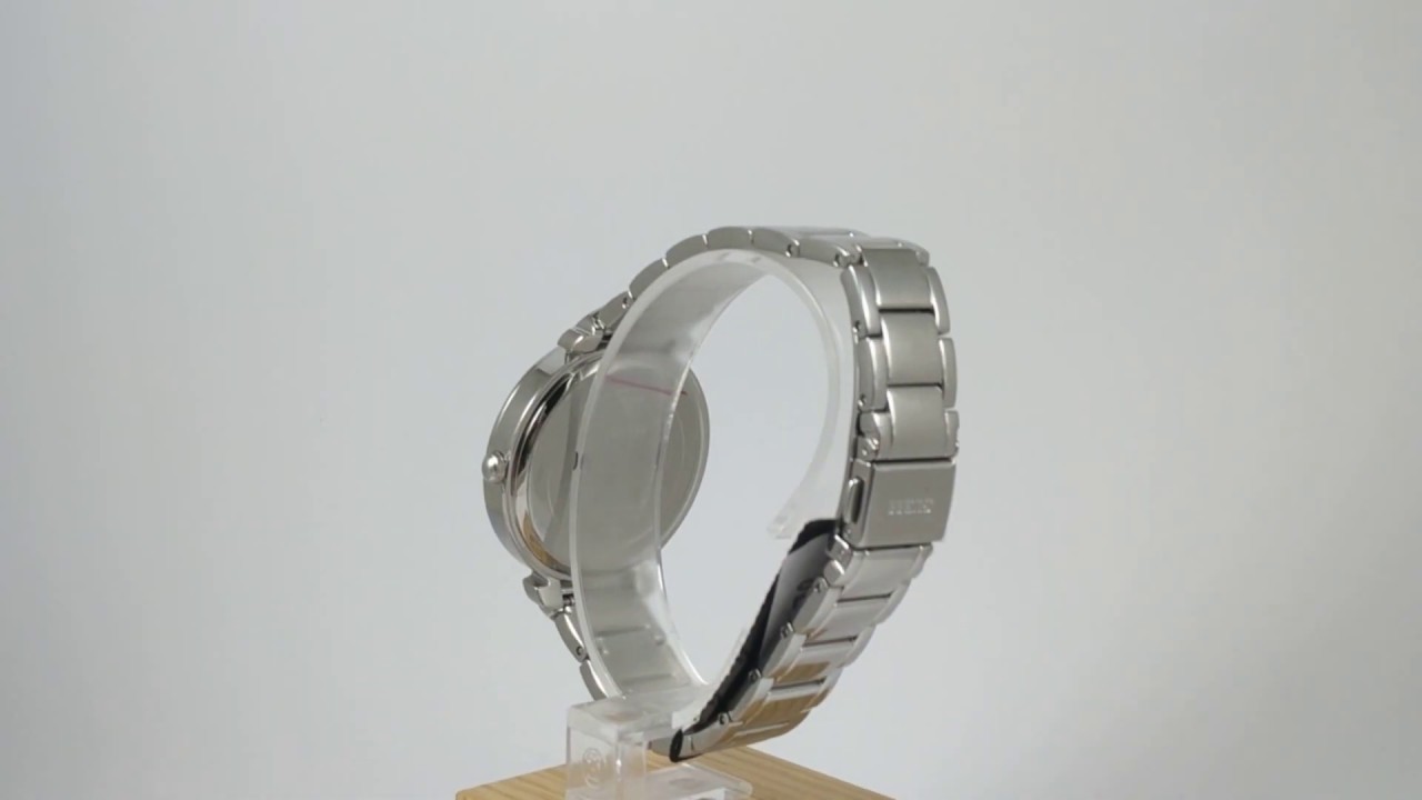 Часовник Guess W1090L1 - YouTube