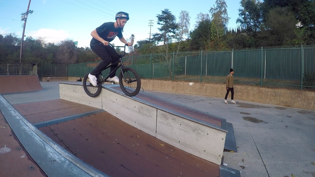 GoPro: BMX at South Pasadena Skatepark - YouTube