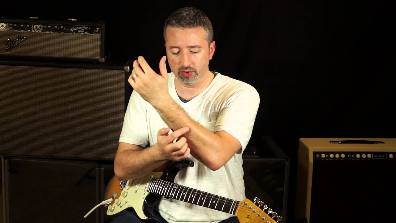 SRV Crossfire Bending Vibrato Technique - YouTube