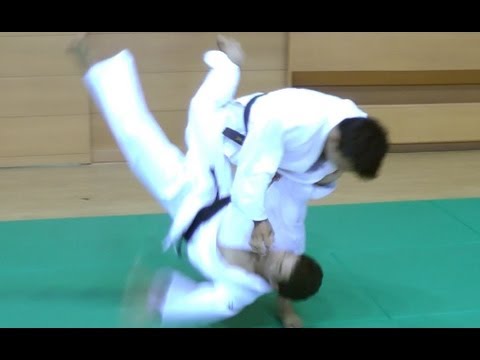 Judo - Osoto Gaeshi - 大外返 - YouTube