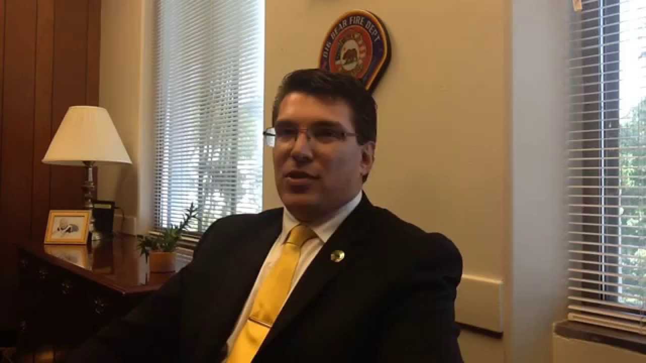 Jay Obernolte recalls his video game hits and misses - YouTube