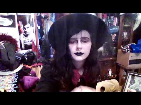 BookTubeAThon Day #5: Book Fashion: An Enchantment Of Ravens