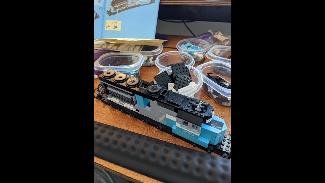 King 40013 not LEGO TRAIN REVIEW - YouTube