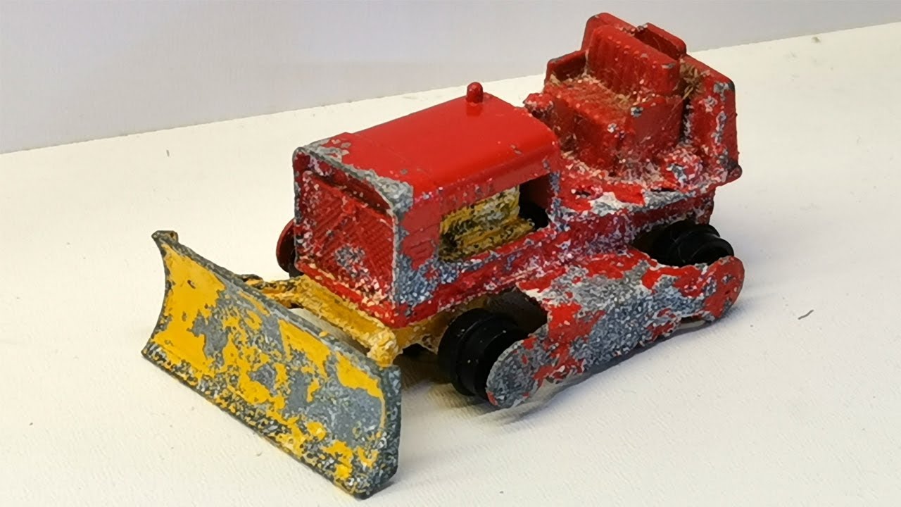 Matchbox restoration Case Tractor nr 16 diecast car . making parts ...