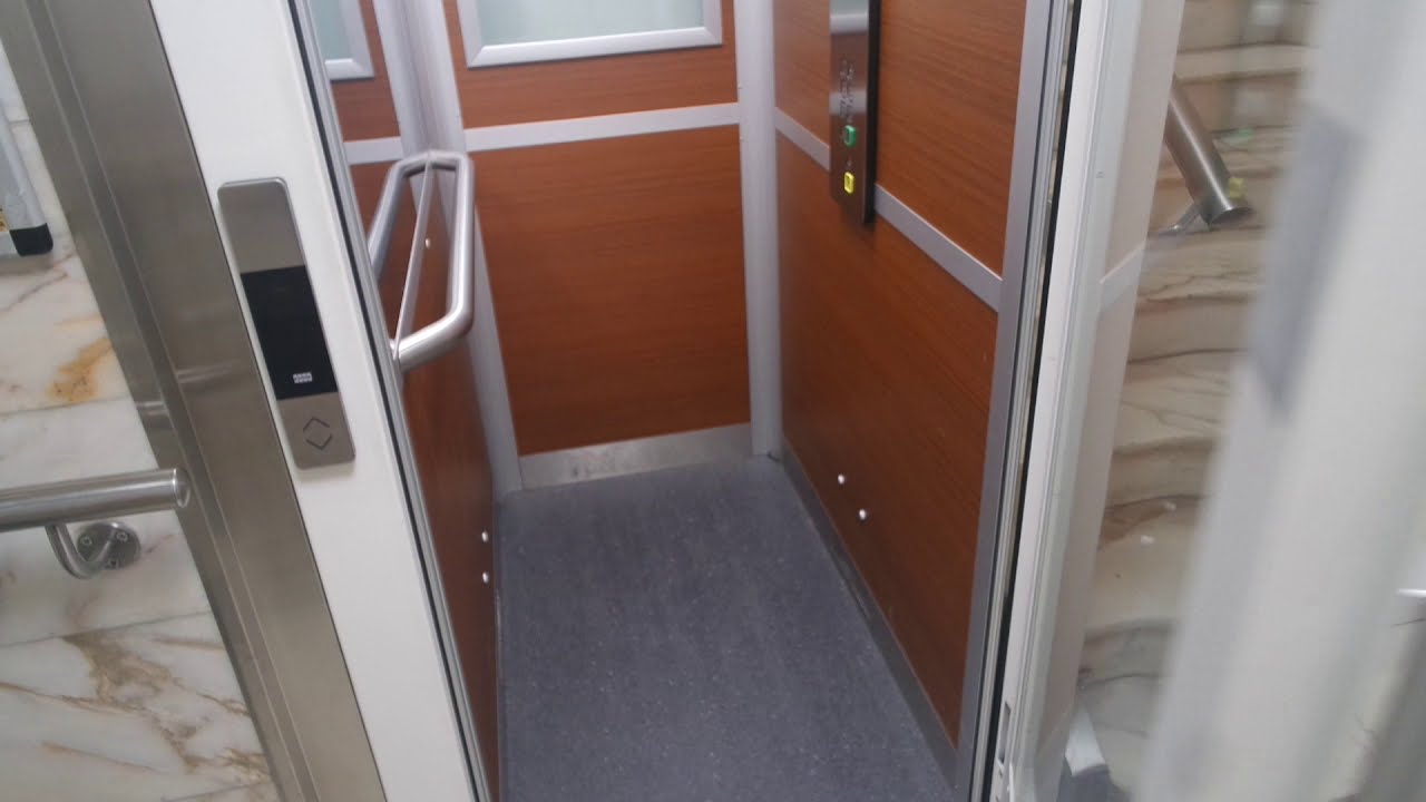 KSS 280: Kone ProSpace traction elevator/lift in Kauppiaskatu 9A, Turku ...