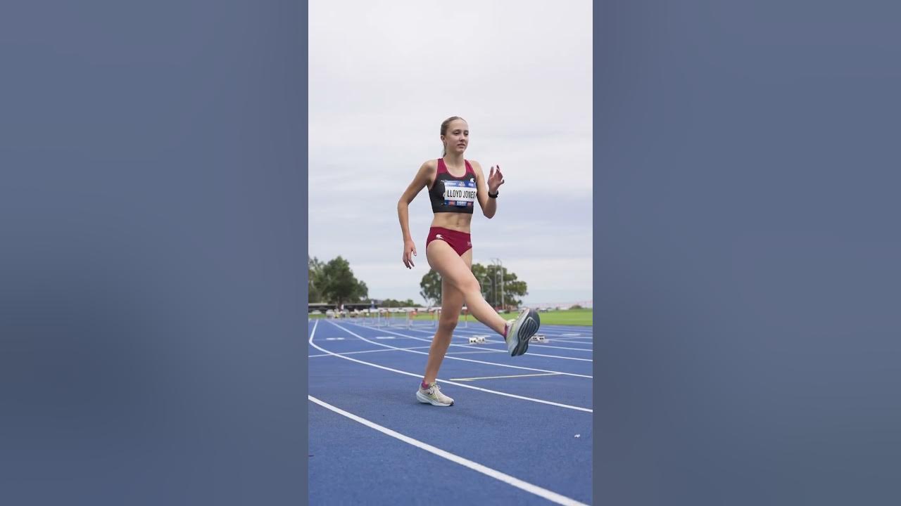 Harriet Lloyd Jones takes gold in the 3000m Steeple! - YouTube
