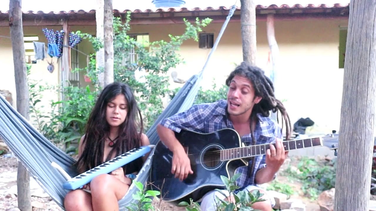 Falsas alegrias- Rodolfo Alves e Ale Oliveira - YouTube