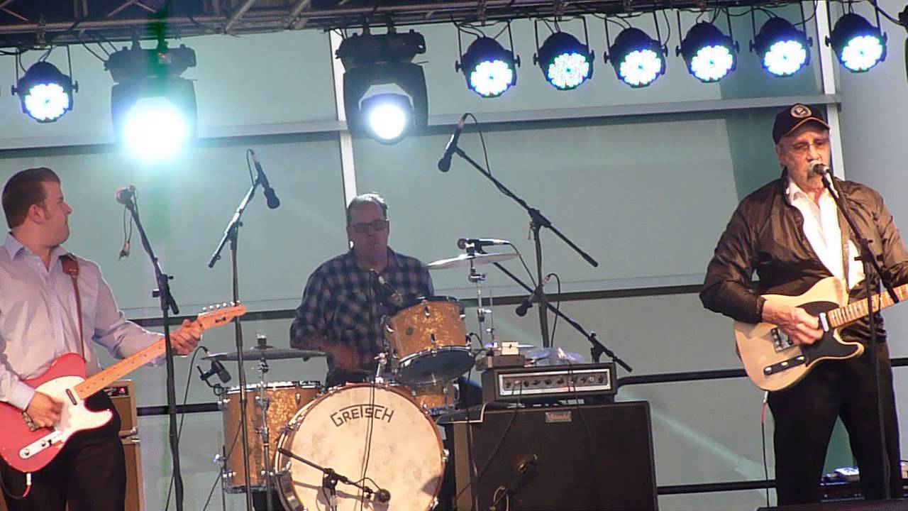 Jack Scott at Warren Birthday Bash 2015 - YouTube