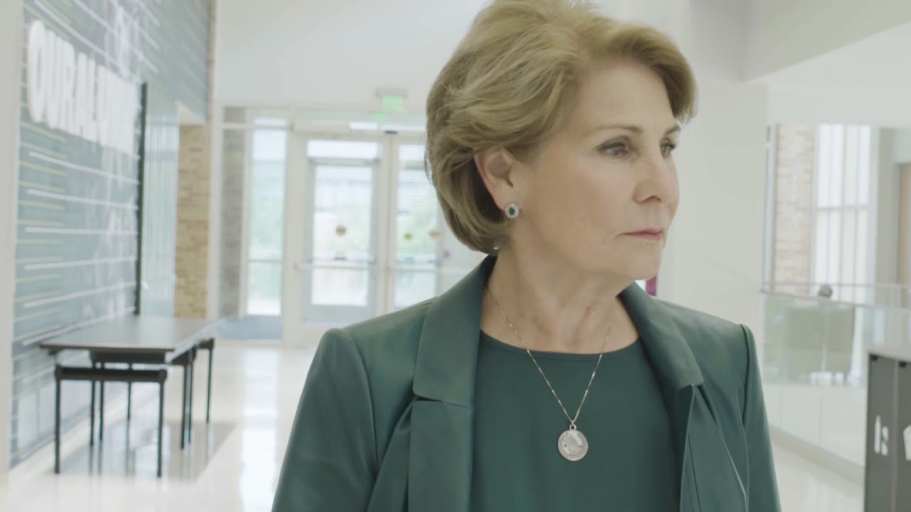 Gayle W. Strange - Distinguished Alumni Award 2017 - YouTube