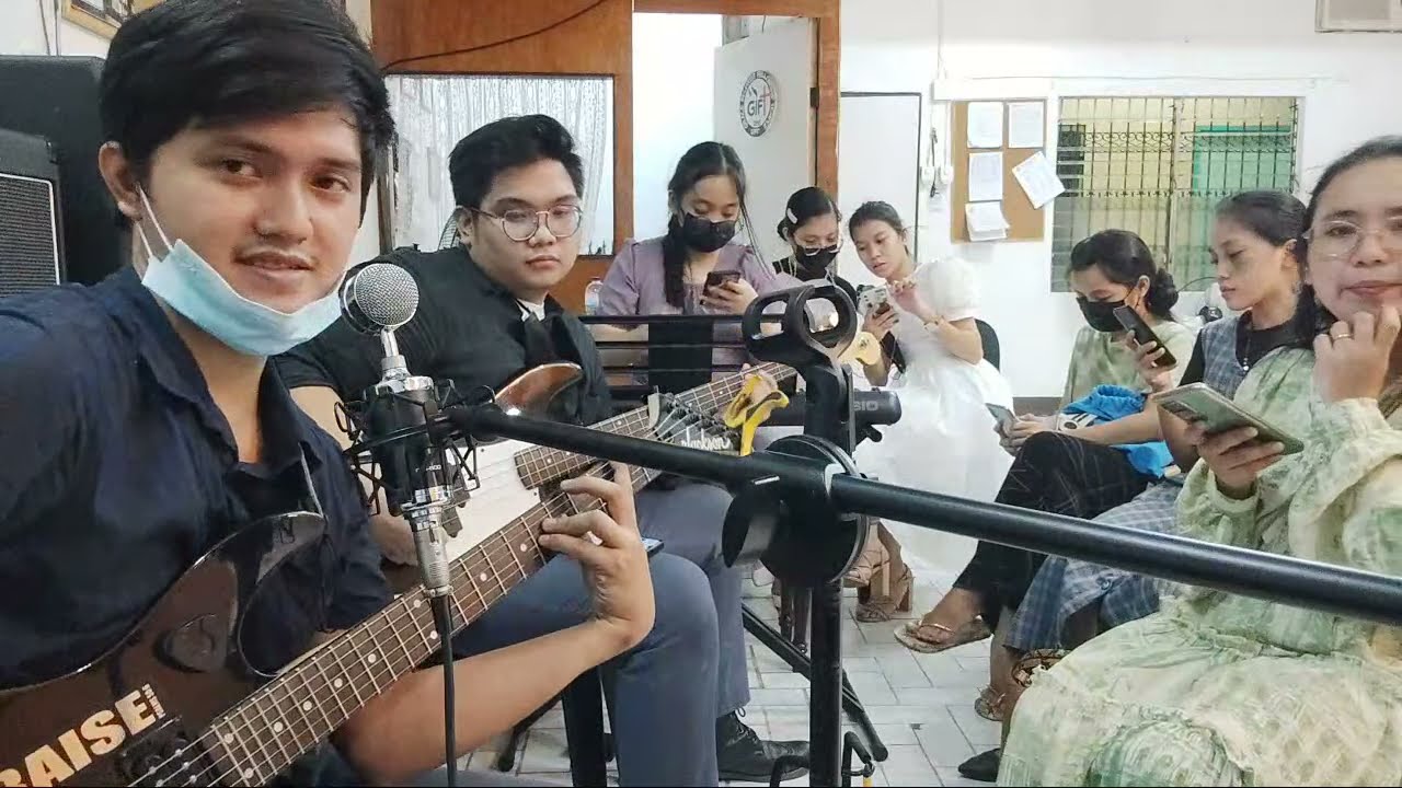 Youth Jamming Live @ GIFT Church - YouTube