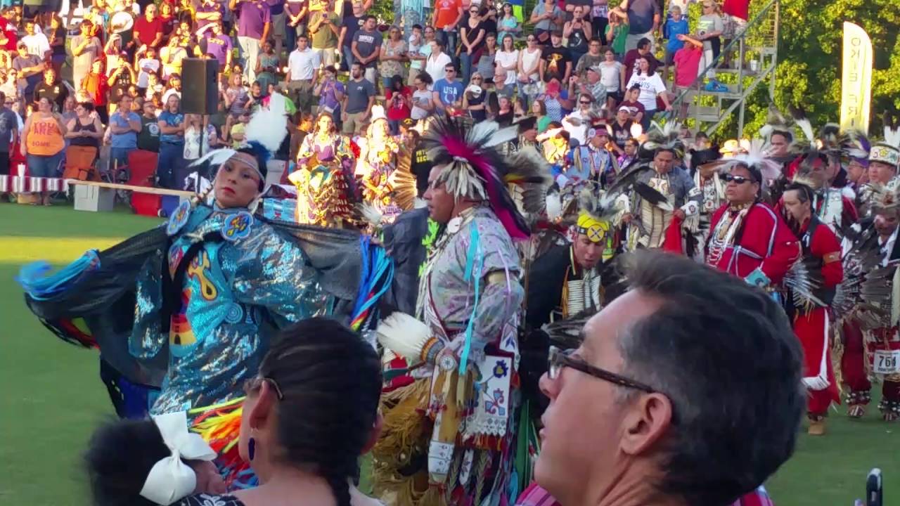 National Cherokee Holiday Powwow 2016 - YouTube