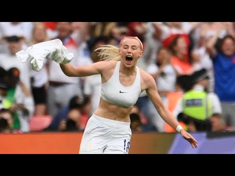 England's Heroines - Ella Toone vs Chloe Kelly