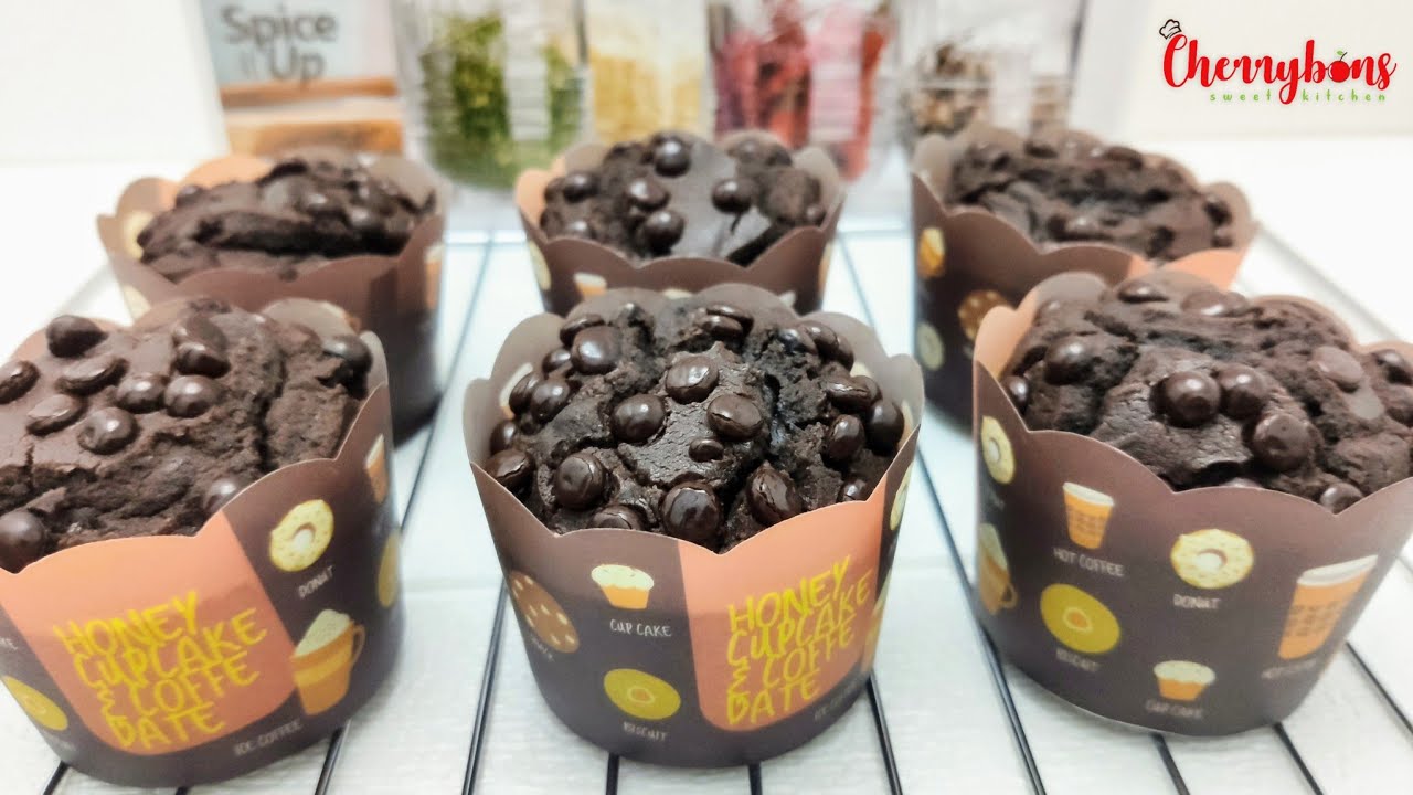 Easy Chocolate Muffin ala BreadTalk | Cuma 2 Telur | Tanpa Mixer - YouTube