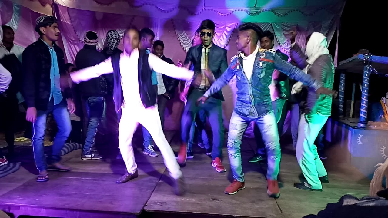 Group dance video dekhe - YouTube