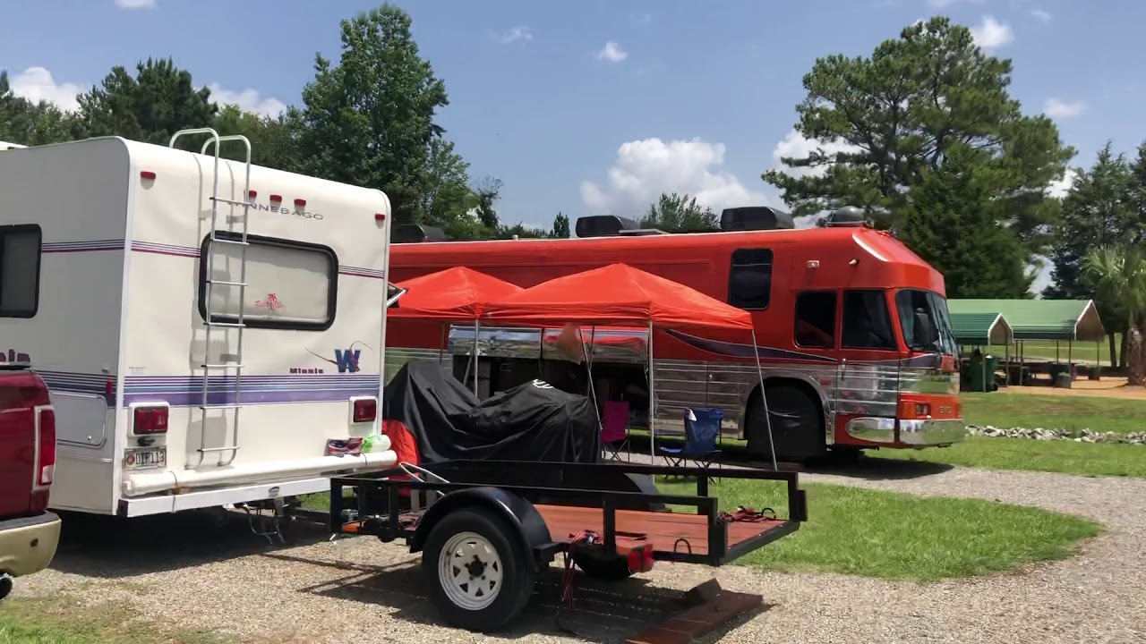 GMC 4905 bus - YouTube