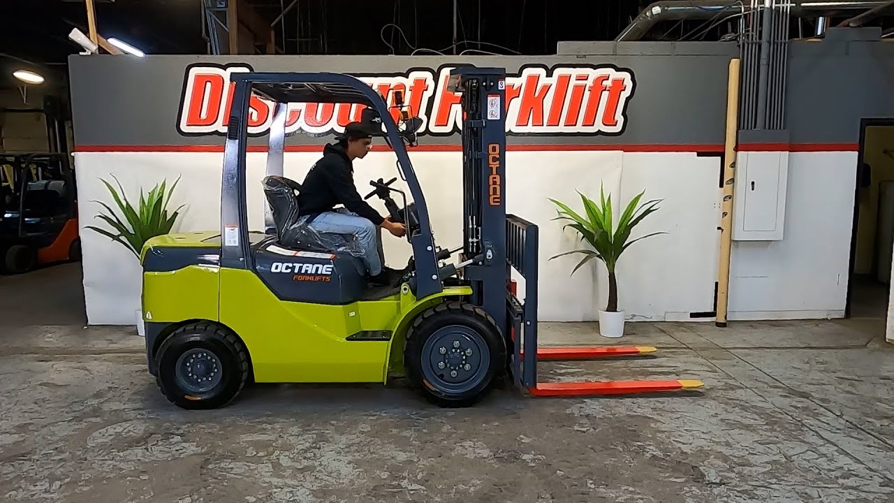 OCTANE FD30S 6,0000lb Diesel #3326 - Forklift for Sale - YouTube