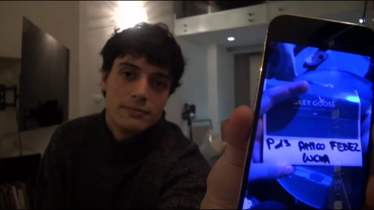 Luis racconta com'è diventato l' "amico di Fedez" - YouTube