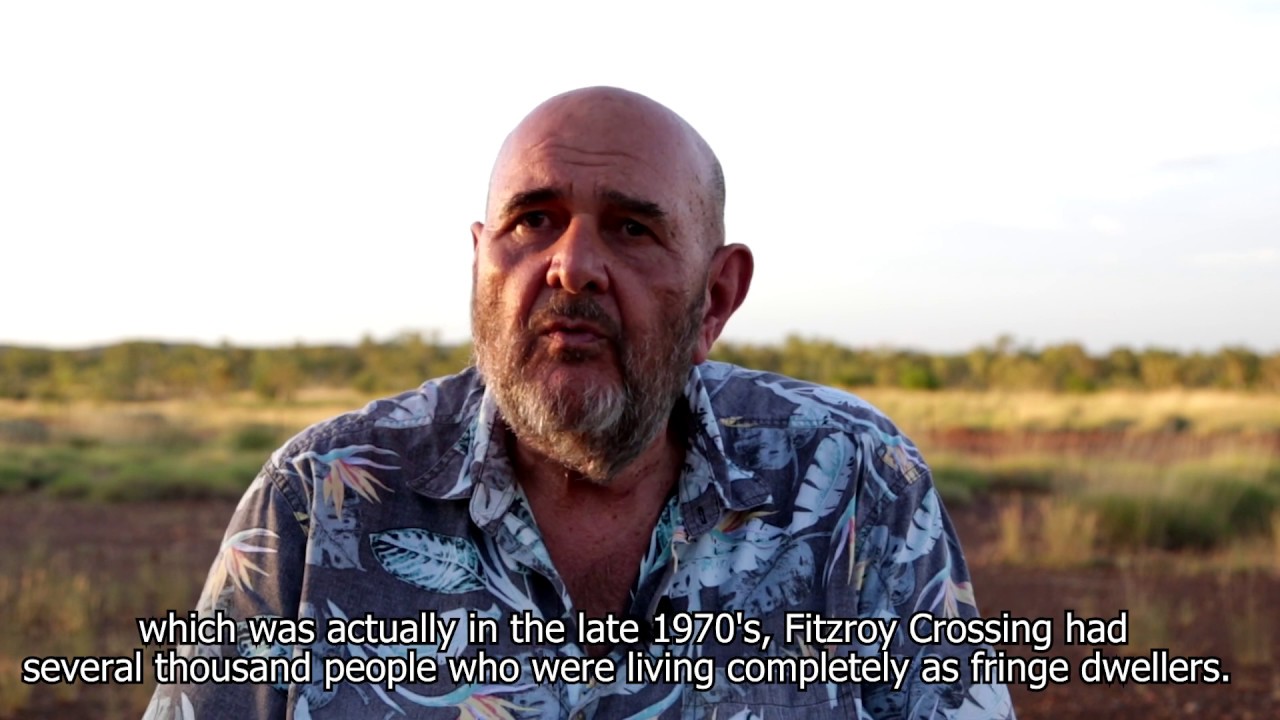 Laarri Gallery - Welcome and History - YouTube