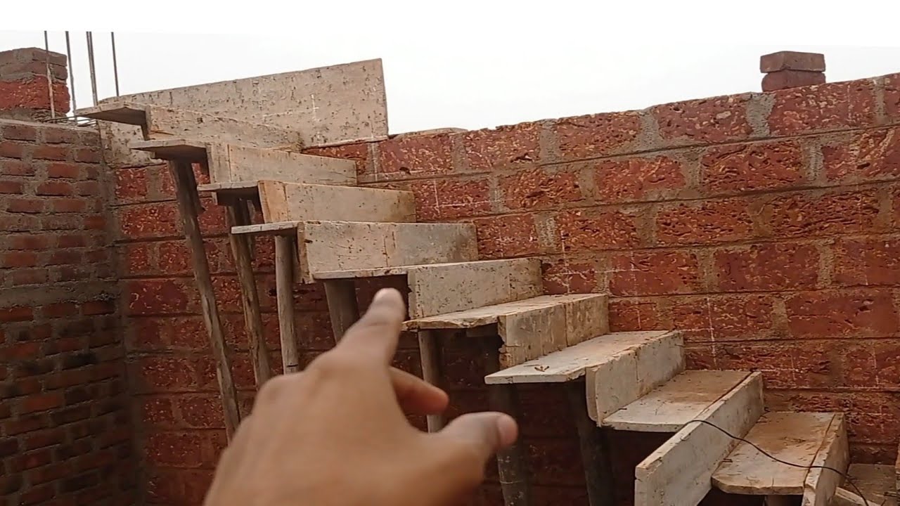 Chain staircase centering work size of trade and rise in detail - YouTube