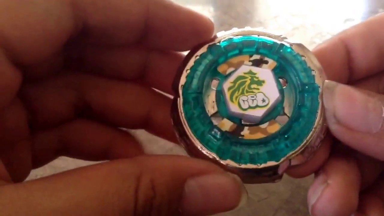 Beyblade Unboxing Rock Leone - YouTube