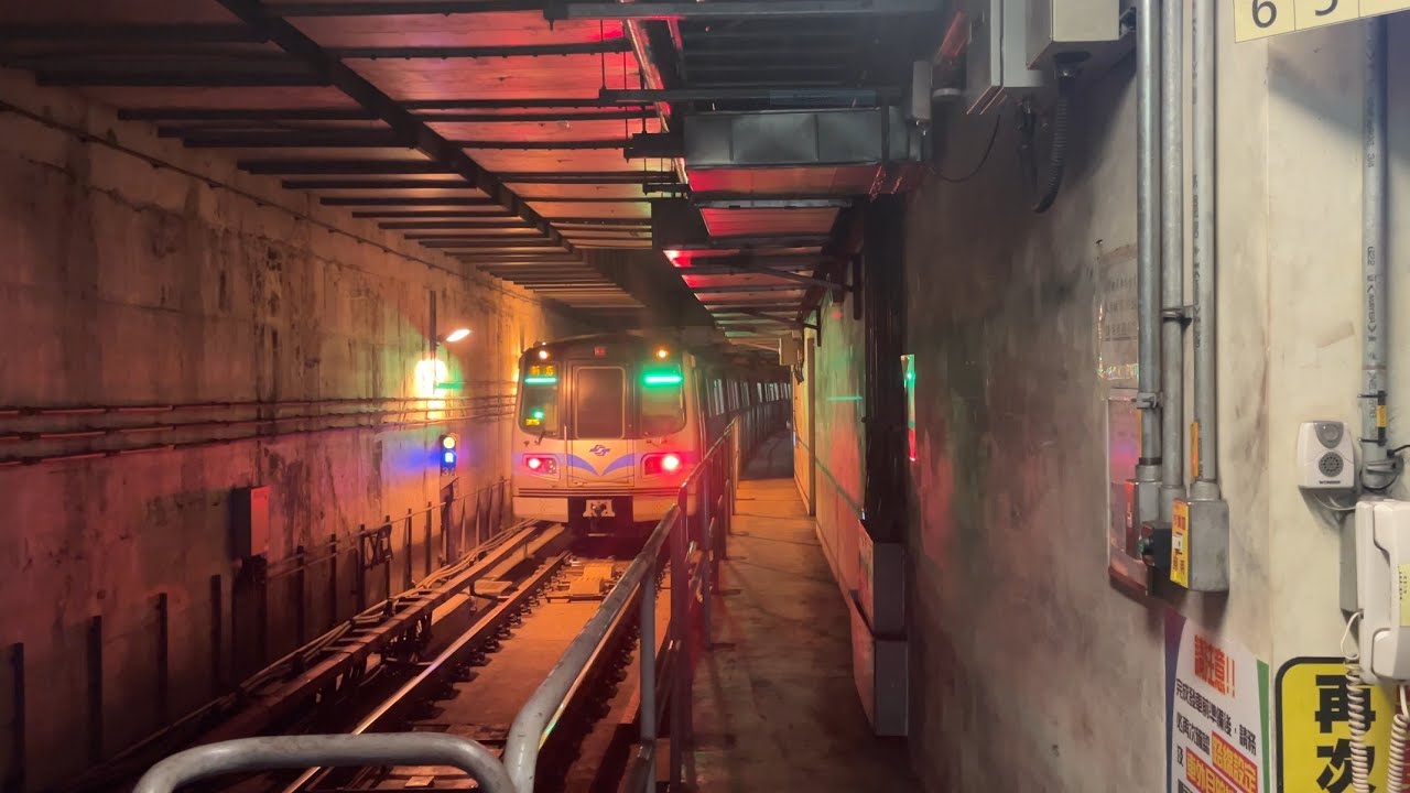 20240228 台北捷運CR381松山離站 - YouTube