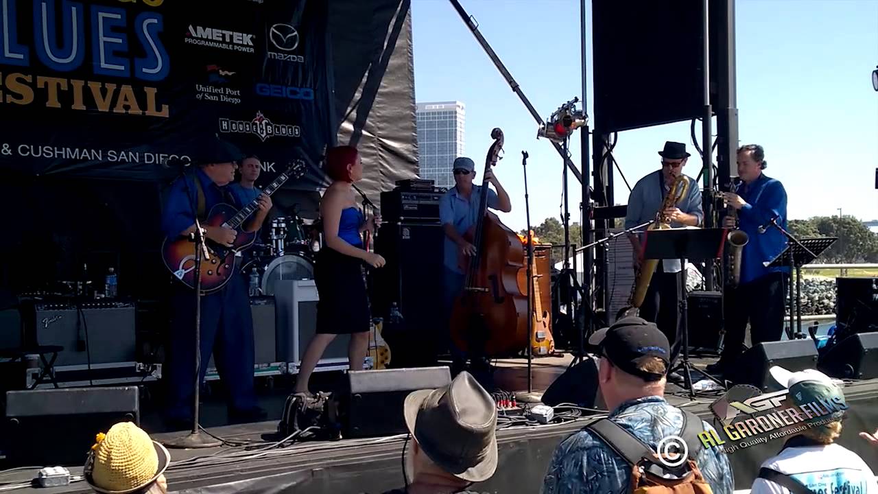 Whitney Shay The San Diego Blues Fest 2015 - YouTube