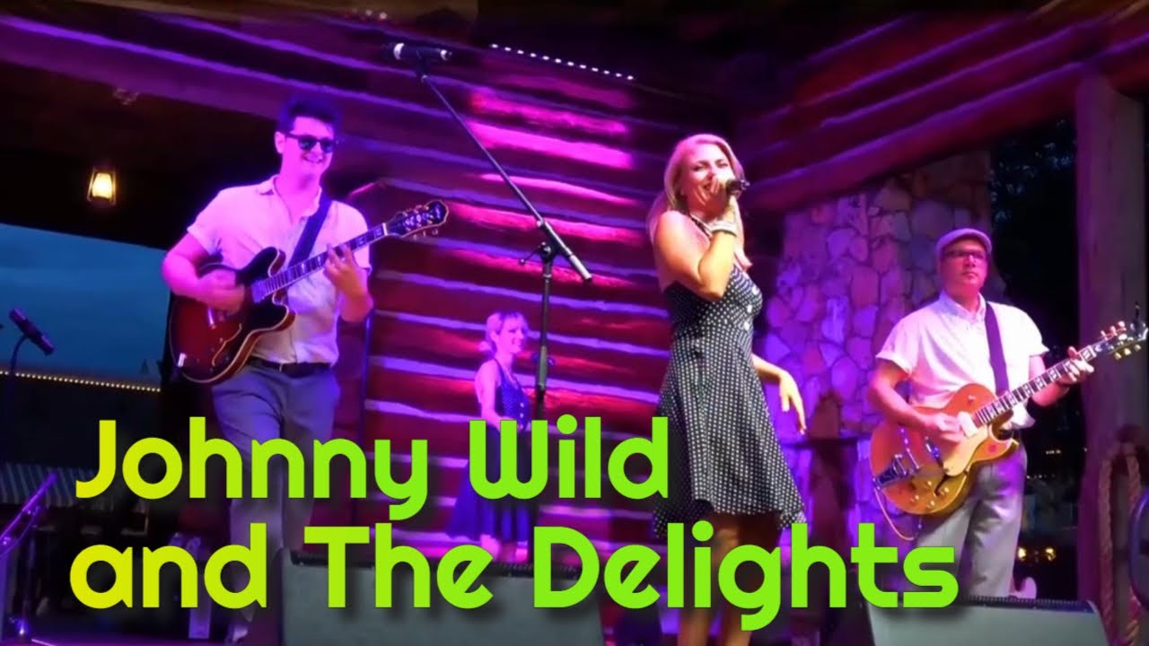 Johnny Wild and the Delights Medley at Brownwood, The Villages - YouTube