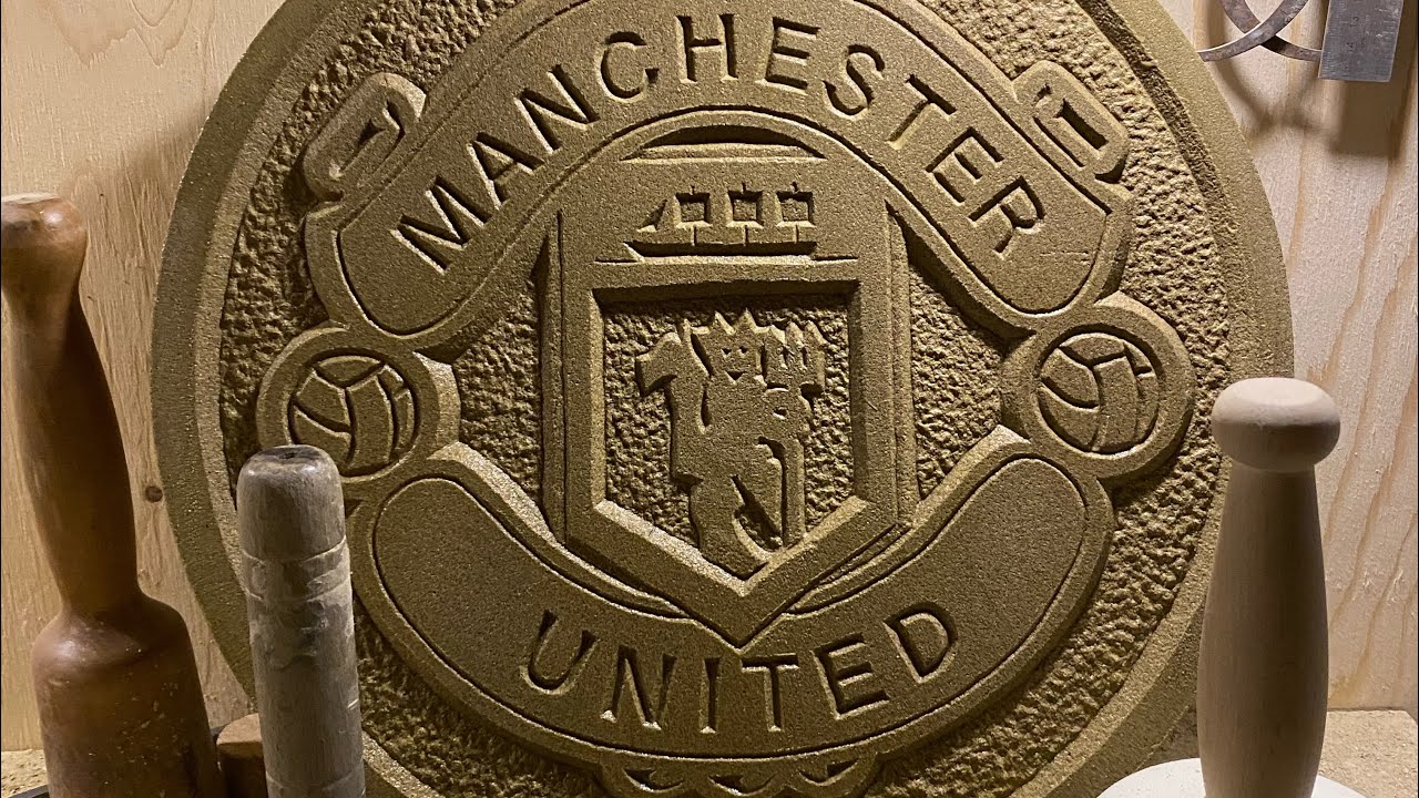 STONE CARVING A MANCHESTER UNITED LOGO, STONE CARVING, HOW TO CARVE ...